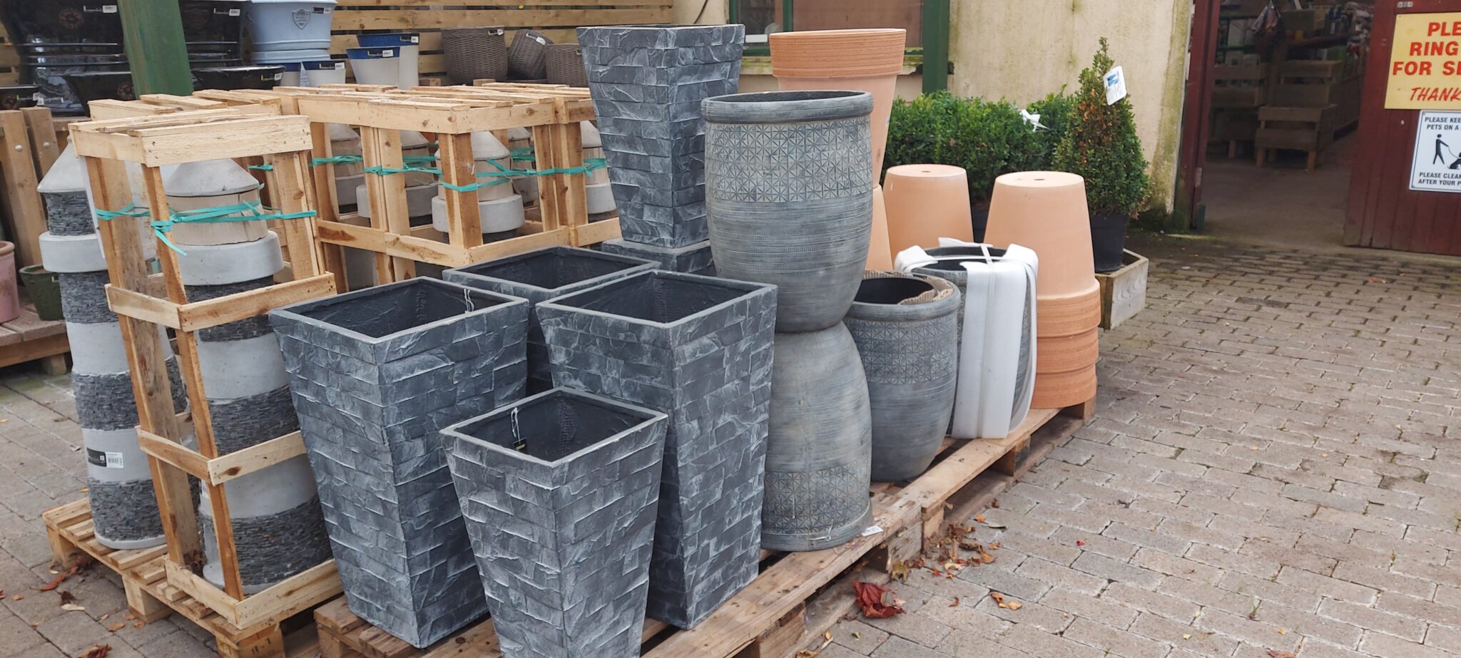 Large selection of classic and modern pots & planters in Dublin ...
